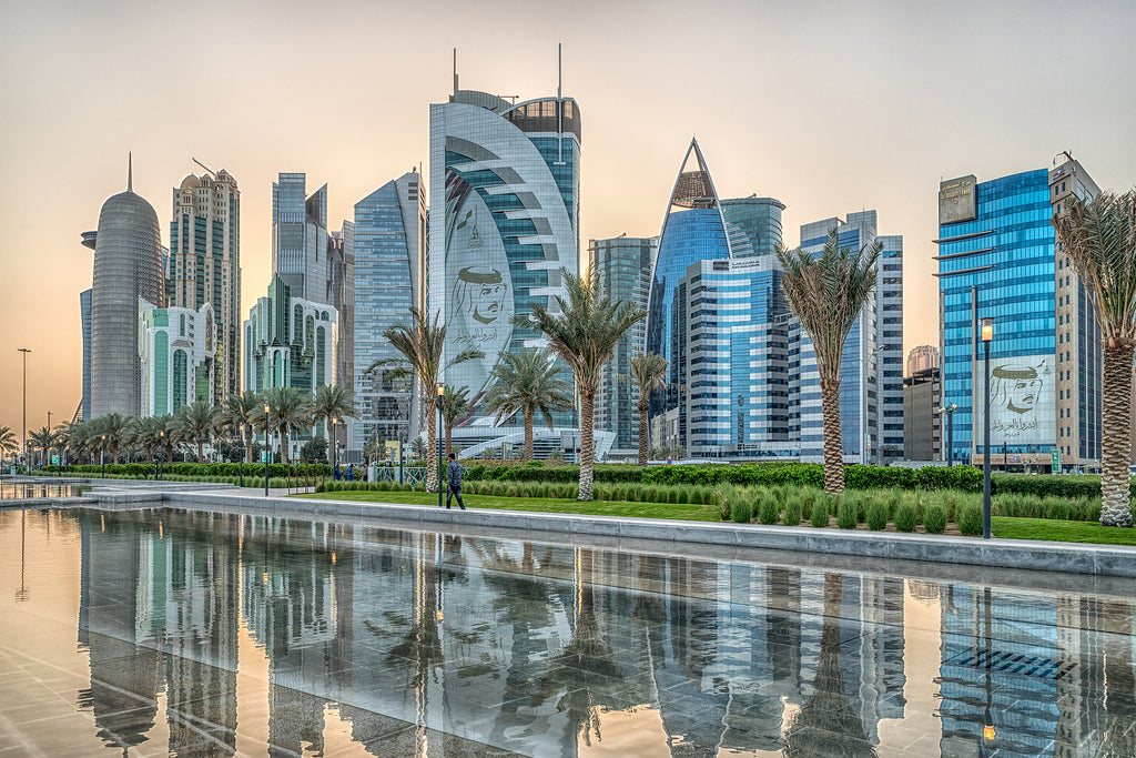 [Qatar] 25% minimum wage rise and restrictions on changing jobs lifted ...